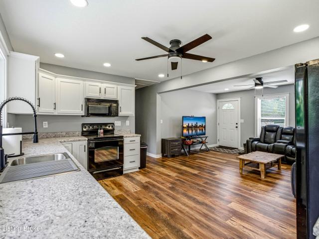 151 Melodye Ln