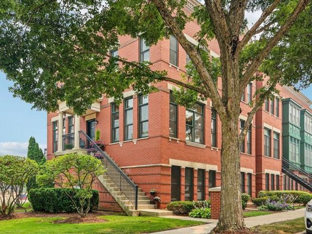 151 N Rose St Unit E, Palatine, IL 60067