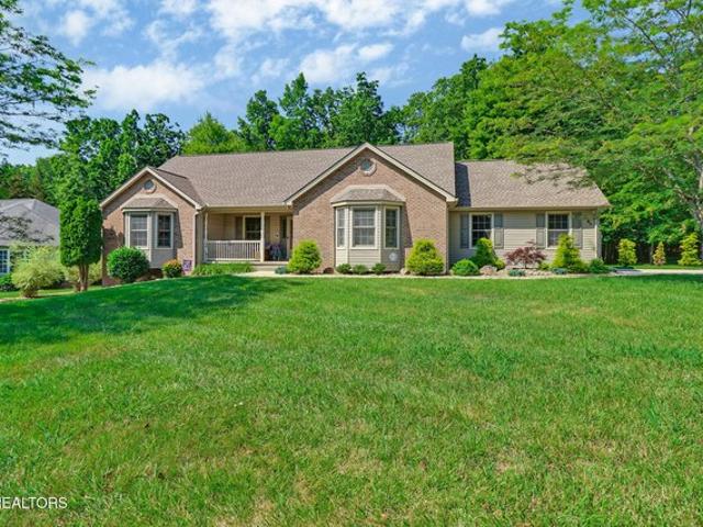 151 Northridge Dr, Crossville, TN 38558