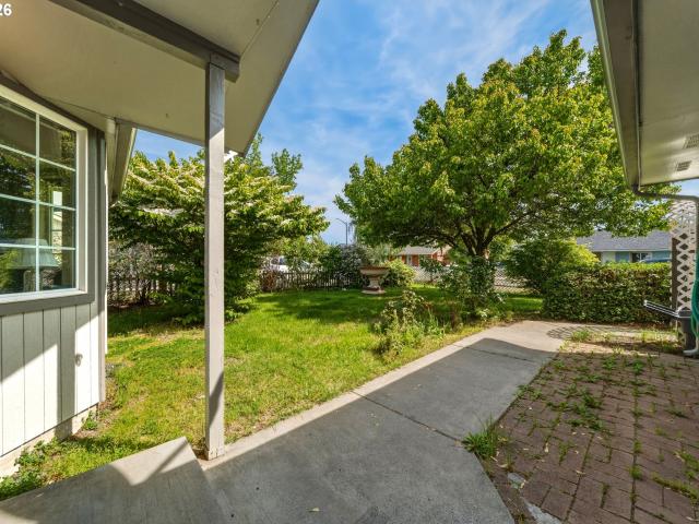 151 ne 15th ave