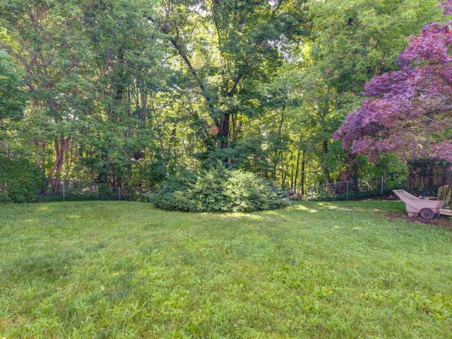 151 S Kingsboro Avenue