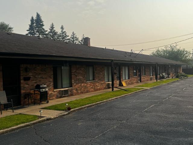 151 SOUTH LYON, LLC 1 Bedroom Apartment for Rent at 151 E Mchattie St, South Lyon, MI 48178