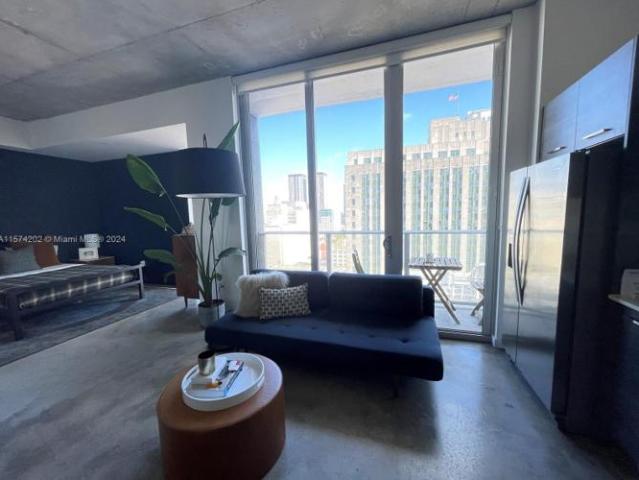 151 SE 1st St #1606, Miami, FL 33131
