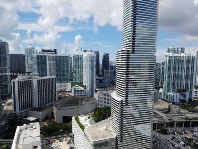 151 SE 1st St #3207 Miami, FL 33131