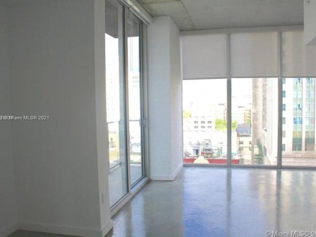 151 SE 1st St #910 Miami, FL 33131