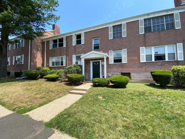 151 Seaton Rd #3 Stamford, CT 06902
