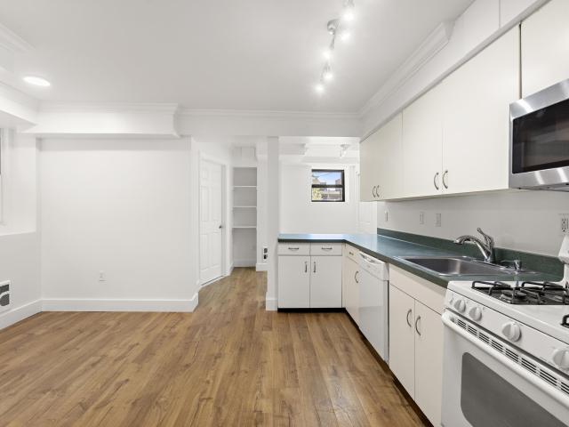 151 Sip Ave # 37