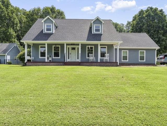 151 Springbrook Rd, Unicoi, TN 37692