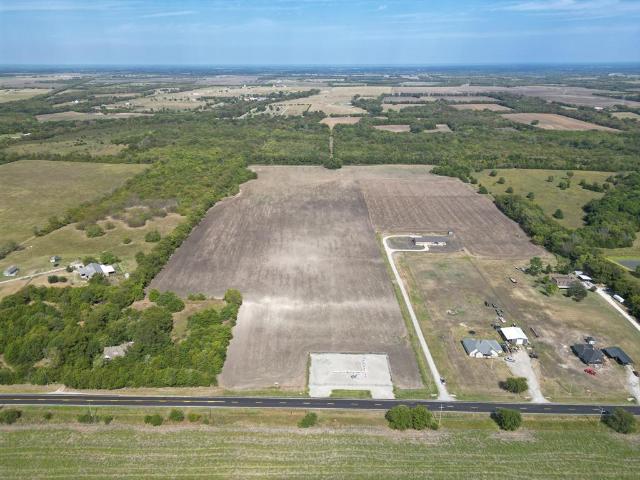 151 St Whitewright, TX 75491 | MLS #21132 | Compass