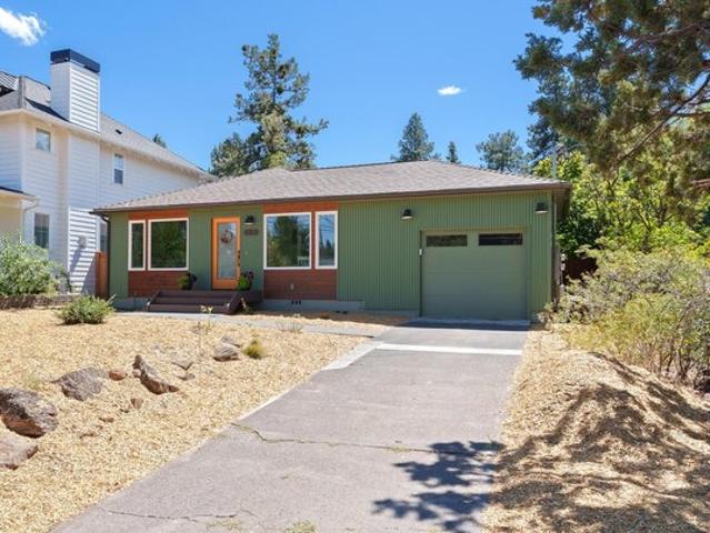 151 SW Roosevelt Ave Units 1 & 2, Bend, OR 97702