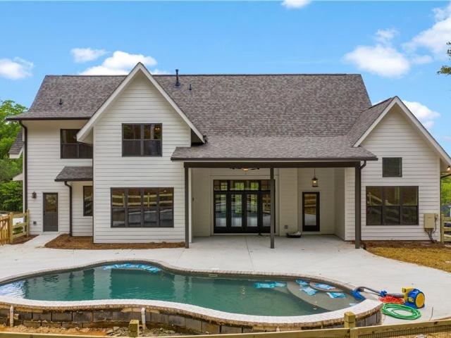 151 Palisade Drive