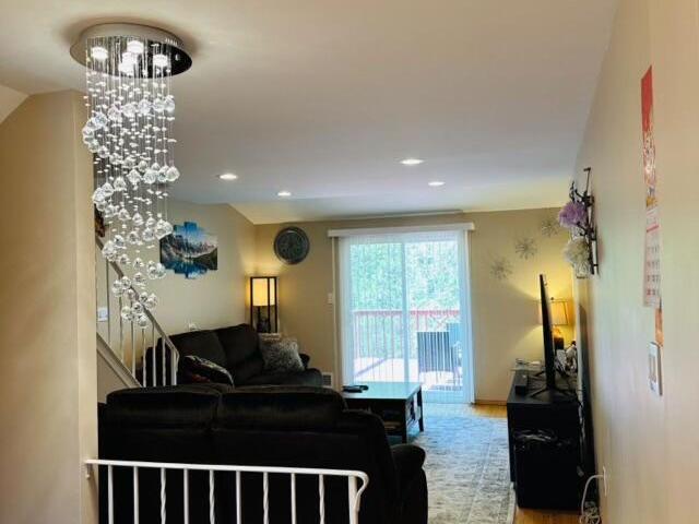 151 Pembrook Loop