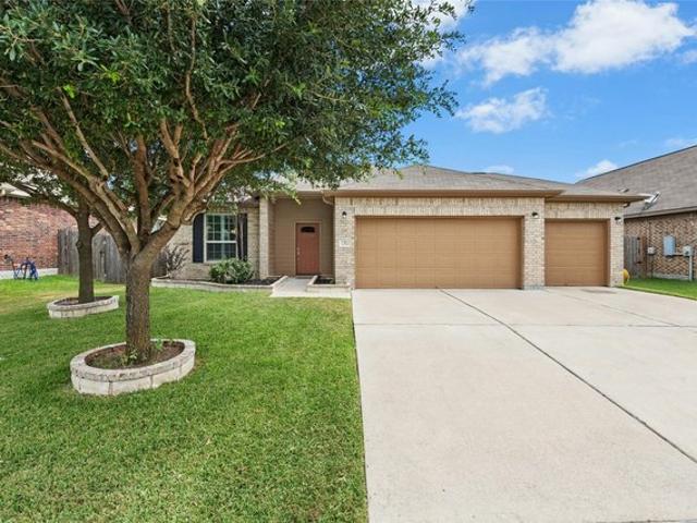 151 Plantain Dr, Hutto, TX 78634