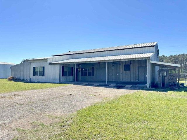 151 Pr # 779, De Berry, TX 75639
