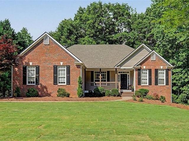 151 Preserve Pkwy, Ball Ground, GA 30107