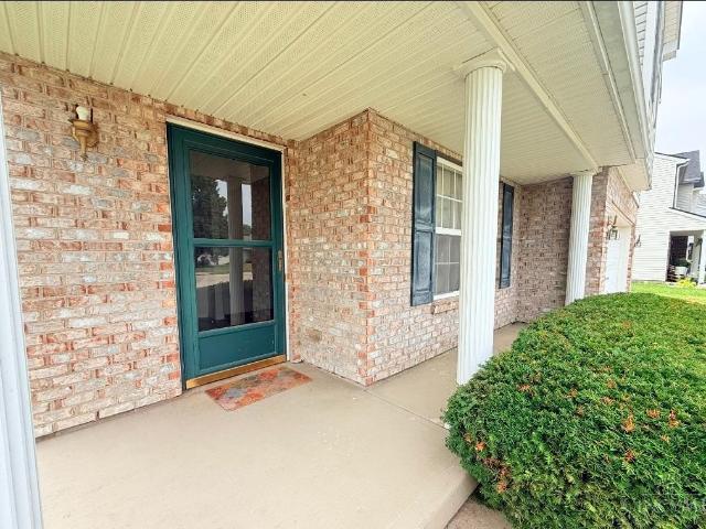 151 W Arlington Drive