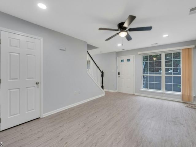 151 W Market St # 1415
