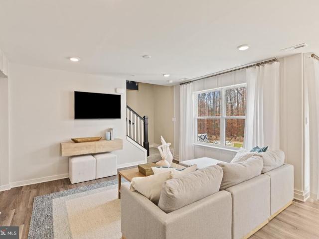 151 Wood Walk Avenue