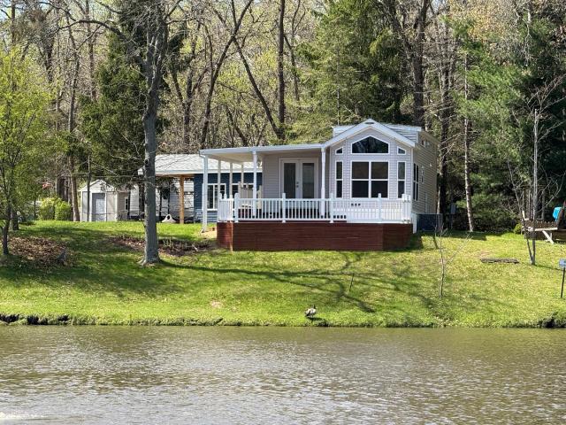 1/51 Woodhaven Lakes