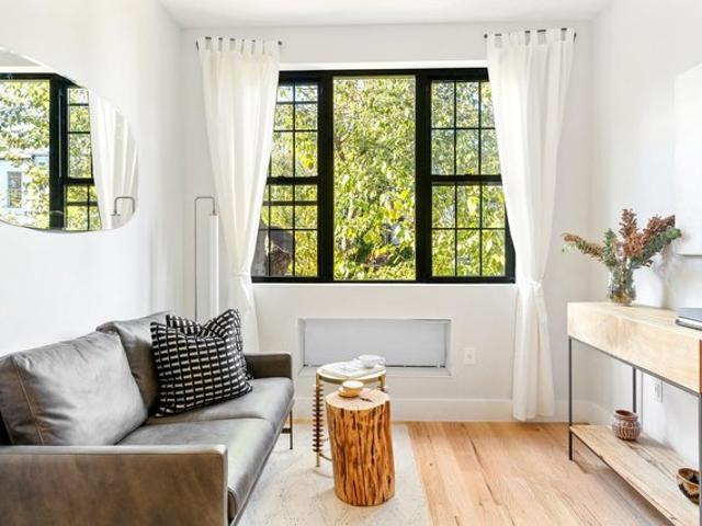 151 Weirfield St Apt 2F, Brooklyn, NY 11221