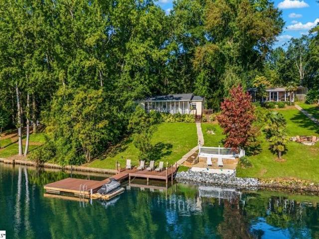 151 Wendy Ln, Inman, SC 29349