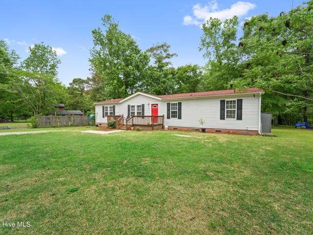 151 Winn Ct, Jacksonville, NC 28540