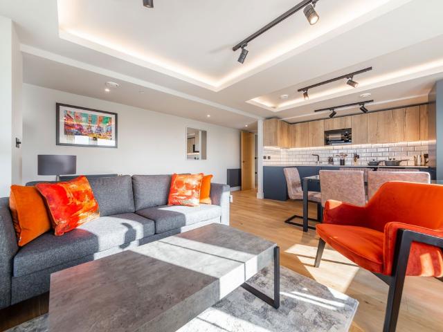151 Tower Bridge Road, London Bridge SE1, 3 bed flat to rent, £4,500 pcm | PrimeLocation