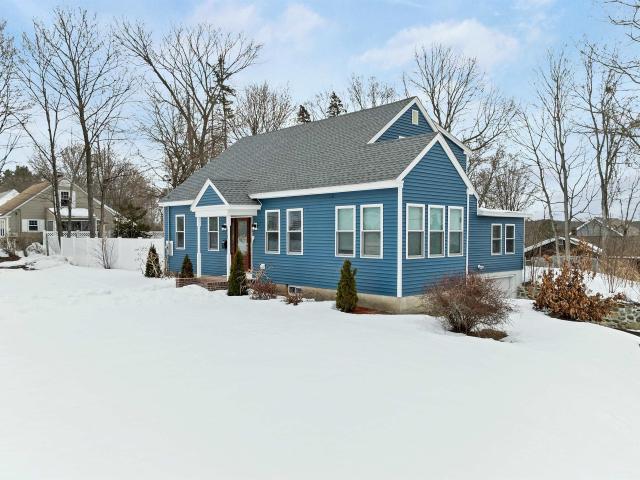 151 Tolles St, Nashua, NH 03064 | MLS #5078
