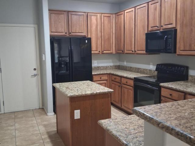 15240 N 142ND Avenue # 1145