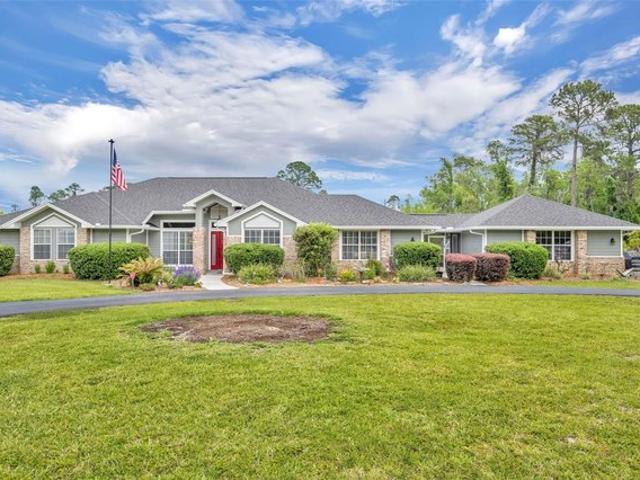 15241 Shady Ln, Tavares, FL 32778