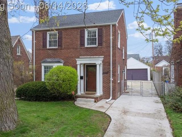 15244 Regina Ave, Allen Park, MI 48101