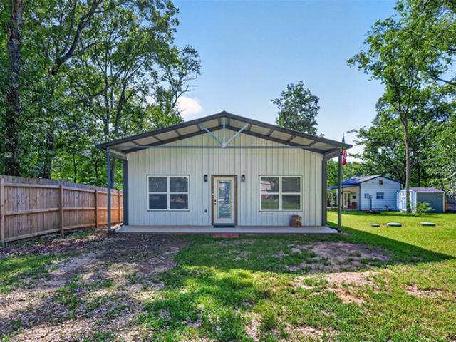 15245 Austin Rd, Willis, TX 77378