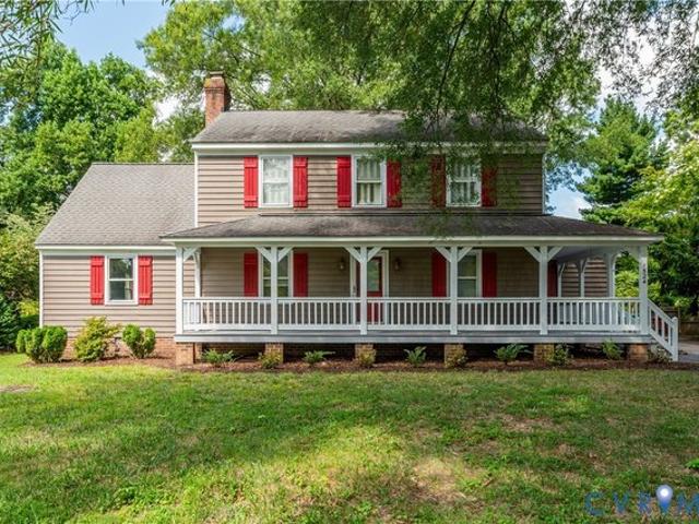 1524 Mount Pleasant Dr, Colonial Heights, VA 23834