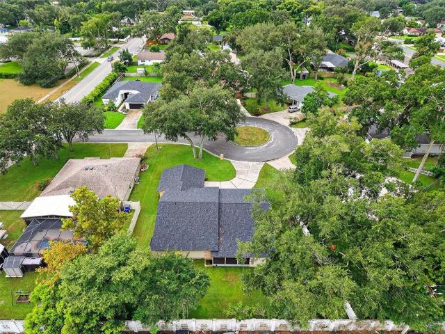 1524 New Jersey Oaks Ct, Lakeland, FL 33801 | MLS #TB8381 | Compass
