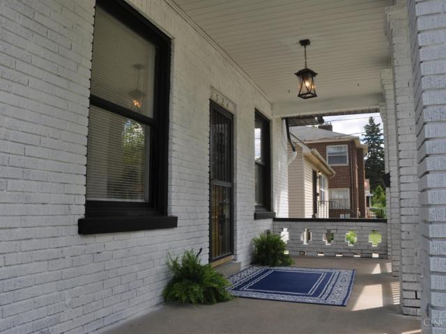 1524 Adams Road