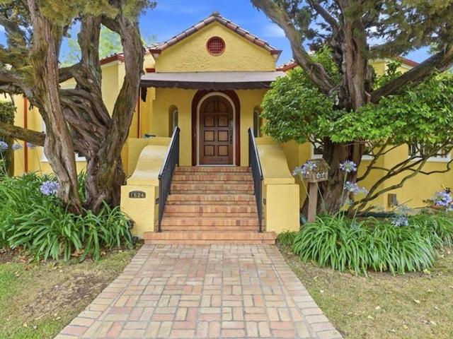 1524 Arc Way, Burlingame, CA 94010