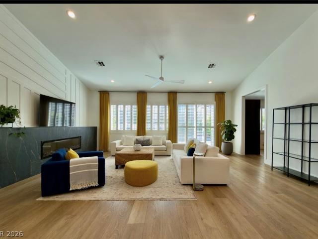 1524 Breeze Canyon Drive