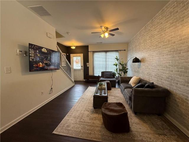 1524 Cove Creek Circle