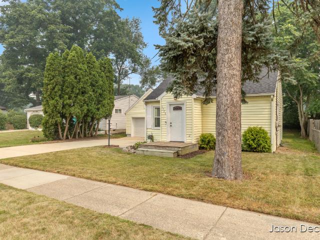 1524 Downey Street