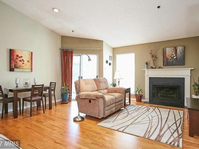 1524 Lincoln Way Unit 421, McLean, VA 22102