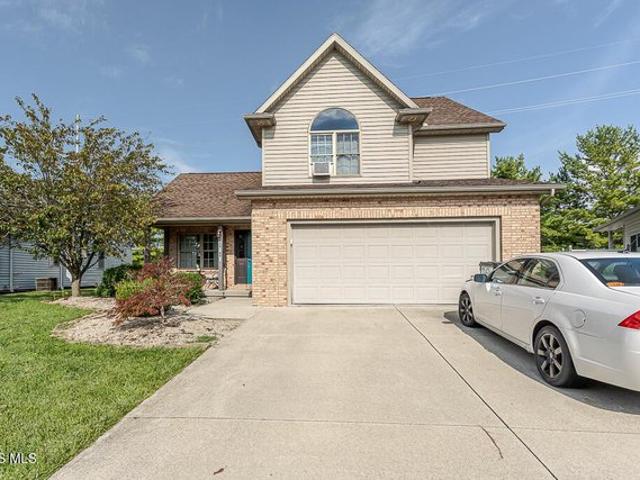 1524 Plum Creek Dr, Findlay, OH 45840