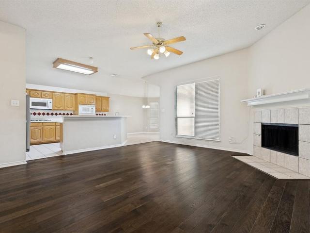 1524 Summerfield Drive