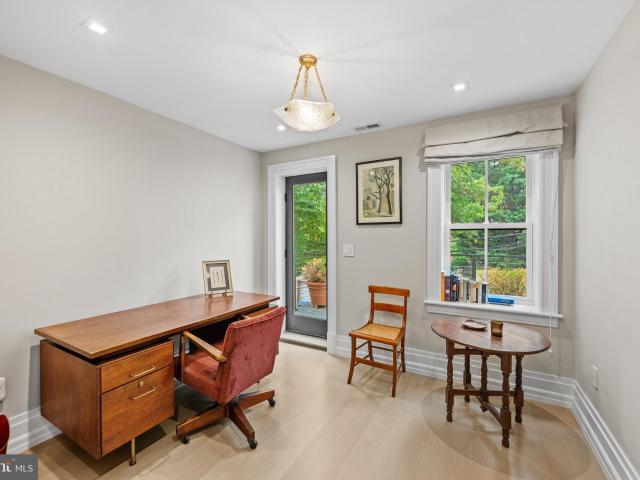1524 Swann St NW, Washington, DC 20009 | MLS #DCDC2247