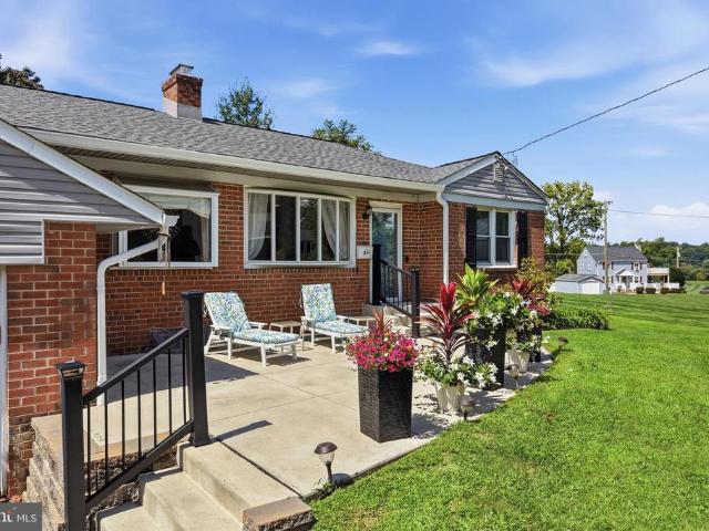 1524 S Limekiln Pike