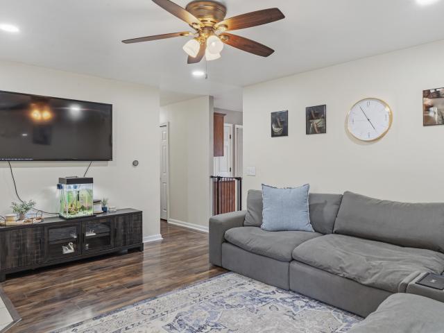 1524 Tartan Court