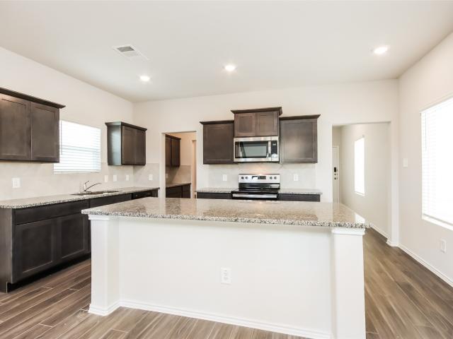 15250 Estrella West