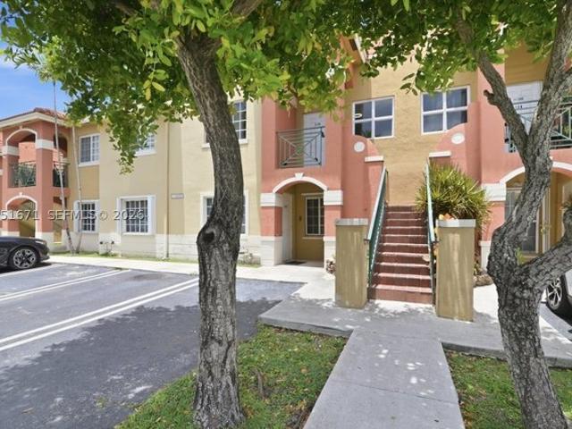 15250 SW 134th Pl Apt 110, Miami, FL 33177