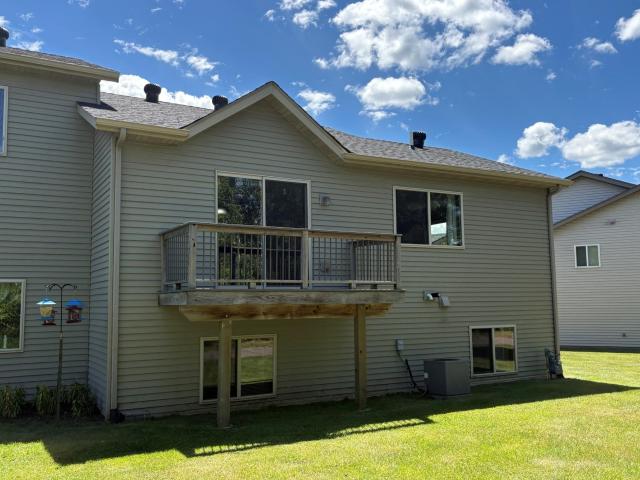 15251 Clearview Lane