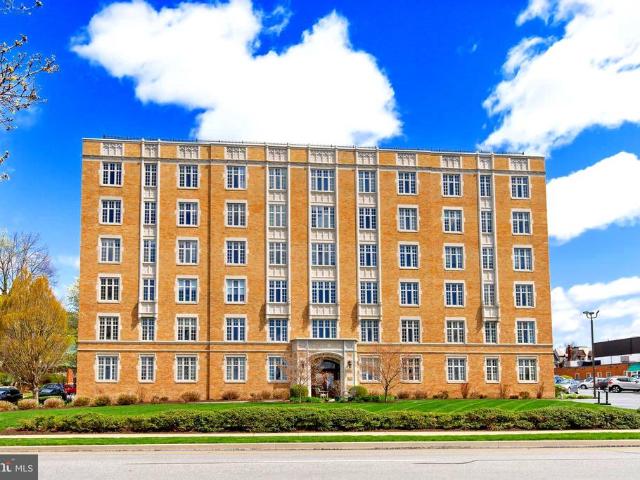 1525 N Front Street # 412