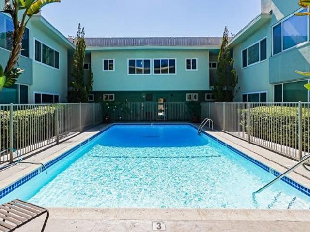 1525 N Hayworth Ave Apt 204, Los Angeles, CA 90046